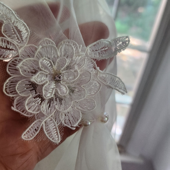 Accessories | Creamy White Juliette Style Veil | Poshmark